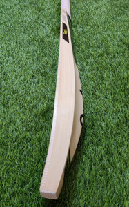 Y2M Kooka Shadow Pro (Size-5) Handcrafted English Willow Cricket Bat ...