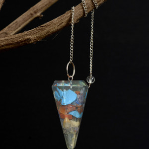 EXCEL 7 Chakra Orgone Pendulum with Chain and Bail - Reiki Pendulum ...