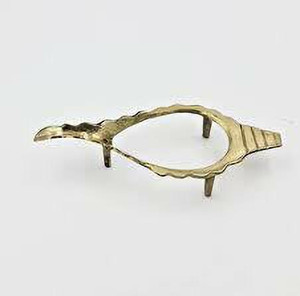 Paati pure Brass Shankh Stand for All Size Shankh (Gold) For Pooja ...