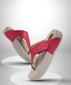 WELCOME Women Slippers - Buy WELCOME Women Slippers Online at Best ...