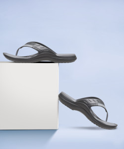CROCS Women MODI Sport Flip Flops - Buy CROCS Women MODI Sport Flip ...