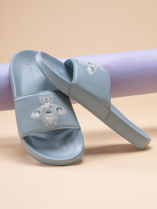 REDTAPE Women Slides - Buy REDTAPE Women Slides Online at Best Price ...