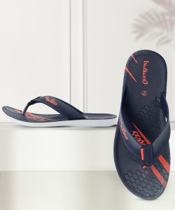 WALKAROO Men Slippers - Buy WALKAROO Men Slippers Online at Best Price ...