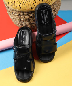 RED CHIEF Men Slippers - Buy Black Color RED CHIEF Men Slippers Online ...