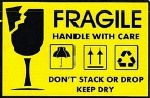 BlackDreams 10 cm Fragile Don't Stack or Drop Keep Dry Label (4x6 inch ...