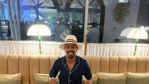 Online Collection 30.48 cm hardik pandya Sticker hardik pandya Posters ...