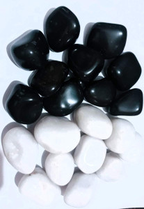 Chibro Black White Pebbles for Decoration Polished Round Marble Pebbles ...