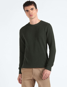 FLYING MACHINE Solid Crew Neck Casual Men Green Sweater - Buy FLYING ...