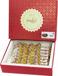 Singla Sweets Kaju Burfi Roll 500g Delicious Sweet Box Price in India ...