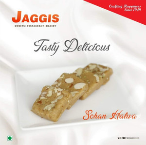 JAGGI SWEETS Pure Desi Ghee Biscuits Size Soan Halwa By Jaggis Box ...