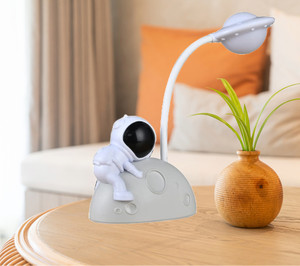 MACVL5 Astronaut Moon Night Lamp USB Rechargeable Spaceman LED Desk ...