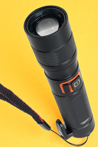 Sagaft X639 Powerful Car Safety Torch – Seatbelt Cutter & Glass Hammer ...