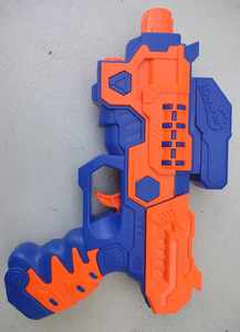Avengers Quirky Carry Hi-Arm Blaster Soft Bullet Gun, Included 10 ...