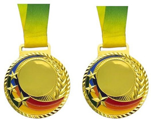 Super Collection Metal Rainbow Star Gold Medals Trophy Price in India ...