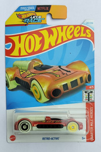 HOT WHEELS QUARTER MILE HEROES 4/5 RETRO ACTIVE TOY CAR - QUARTER MILE ...