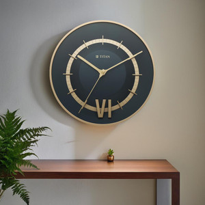Titan Analog 32 cm X 32 cm Wall Clock Price in India - Buy Titan Analog ...
