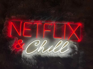 VYNES NETFLIX & CHILL LED Neon Signs Light LED Art Decorative Sign ...