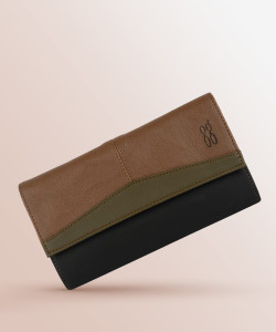 Baggit Women Casual Black Artificial Leather Wallet BLACK - Price in ...