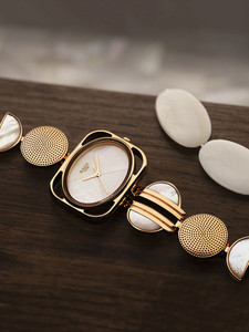 Titan Raga Power Pearls Titan Raga White MOP Dial RoseGold MetalStrap ...