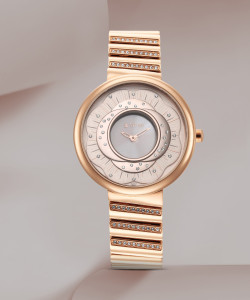 Titan 95160WM01 Purple Unending beauty Analog Watch - For Women - Buy ...